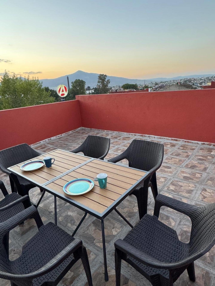 Casa Cantera With Terrace, Historic Centre, Invoices Accepted - Michoacán
