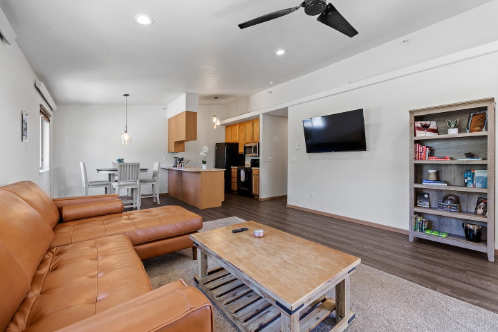 A Skyline Retreat - Rapid City, SD
