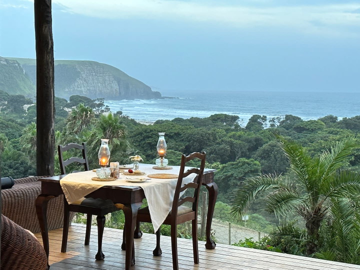 Epic Ocean Views Saltywaves En-suites  @ Coram Deo - Coffee Bay