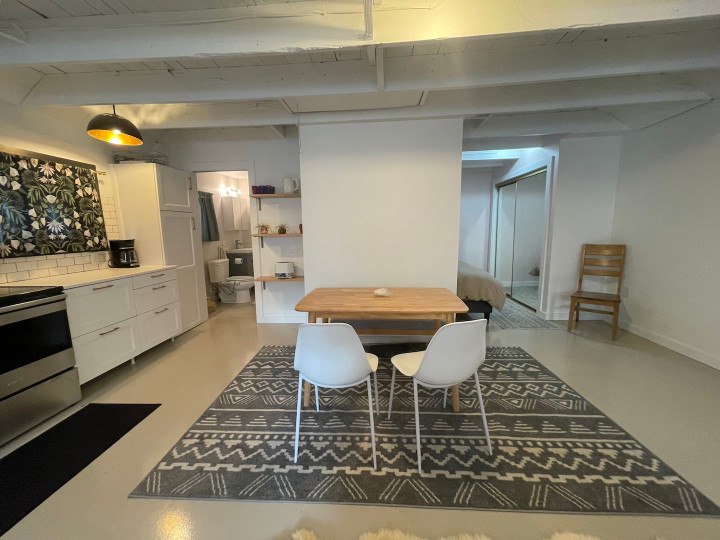 New And Modern Guesthouse With Free Street Parking - Portland, OR