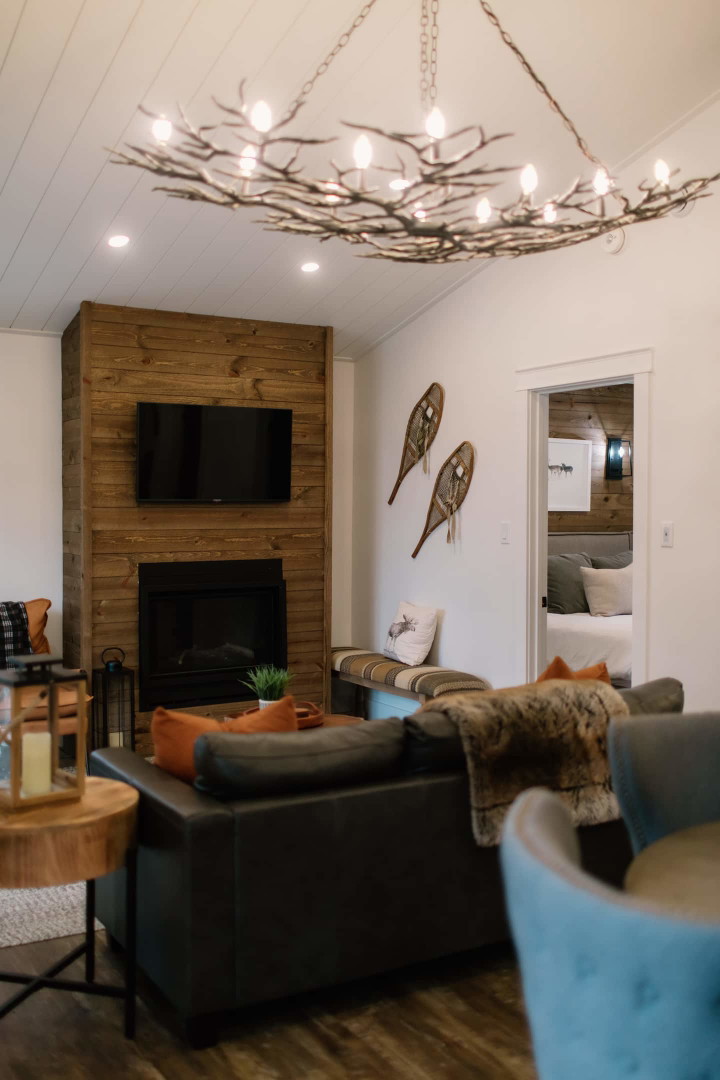 Rustic Lodge Cabin: Hot Tub/ Bbq/ Sauna/ Beach - Kawartha Lakes