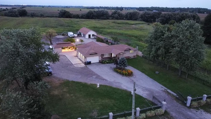 Spacious Haven For 16+ Guests - Caledon, ON, Canada