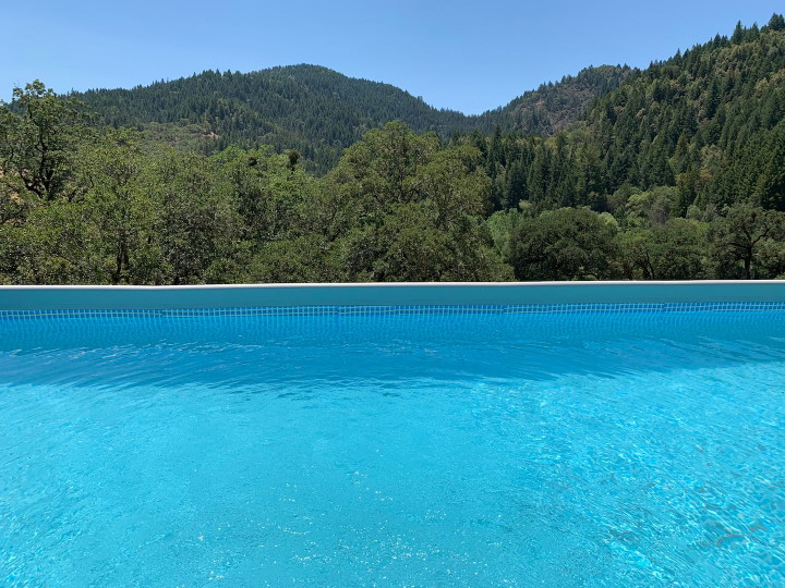Stunning Large/open Home On 50 Ac, Views, Pool! - Willits, CA