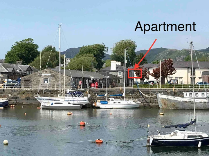 New Apt Hidden Gem Steps From Harbour & Railway - Portmeirion