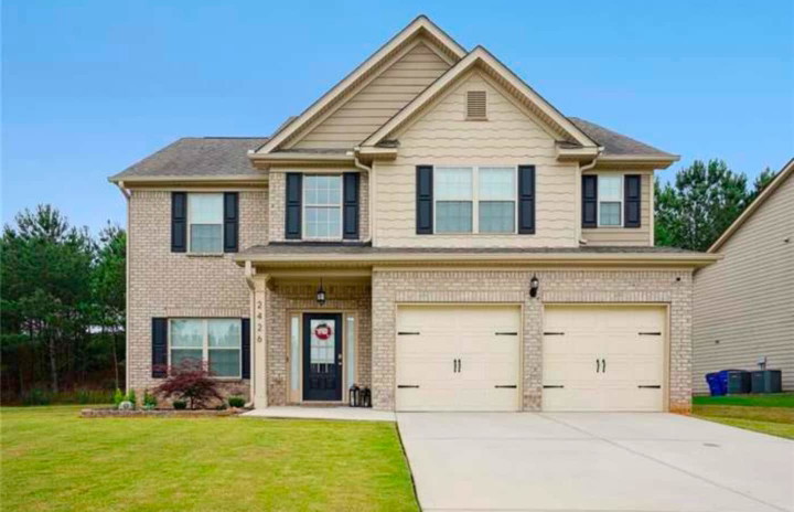 Lovely 4 Bedroom, 3 Bath Oasis! - Covington, GA