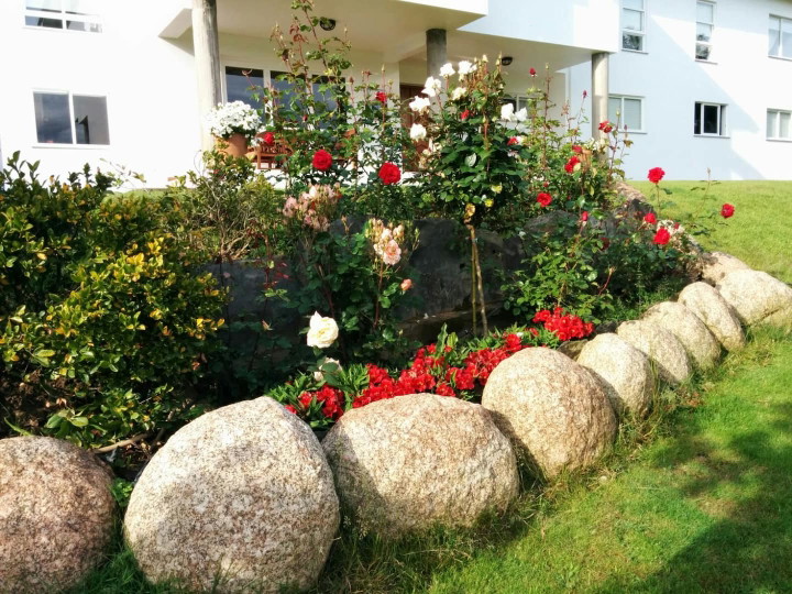 Casa Con  Jardín Y Vistas En Playa Cabañas-eume... - Ferrol, Spain