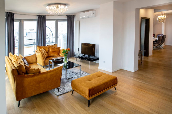 Luxury Penthouse - 3 Bedroom, Terrace, A/c - Krakow