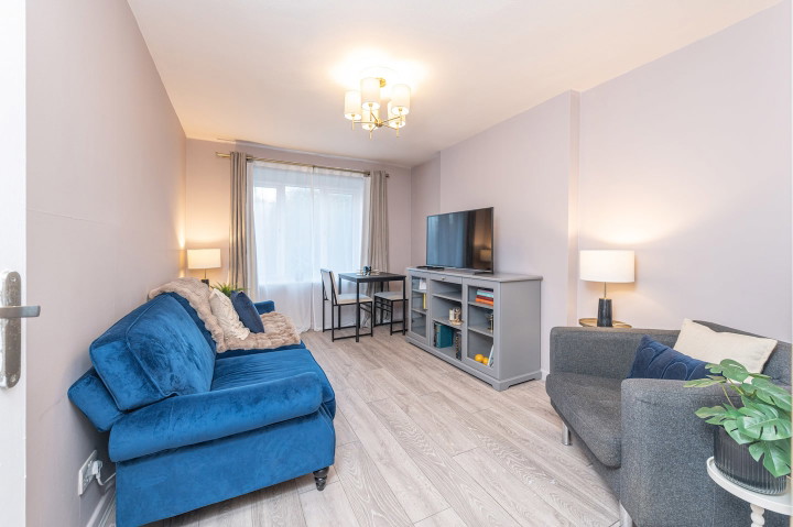 City Centre | Free Parking | Nhs | Contractors - Leeds