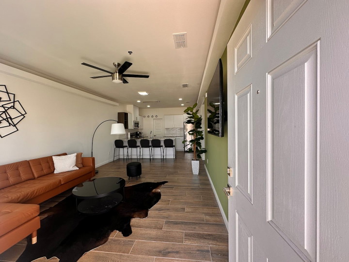 Moderne 2 Chambres/2 Salles De Bain | Lit King Size + 2 Lits Simples | Emplacement Privilégié - McAllen, TX