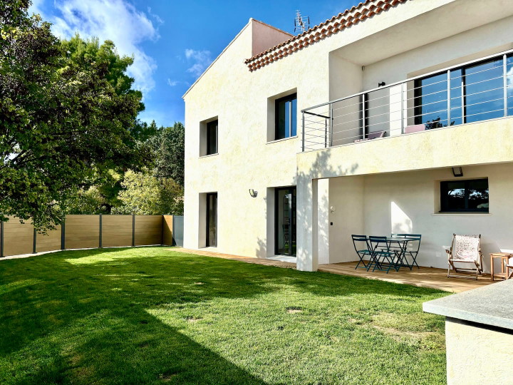 Léchappée Belle - 2 Pièces Avec Jardin Privatif - Éguilles