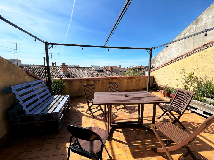 City Center - 3 Bedrooms, Terrace, Parking. - Avignon