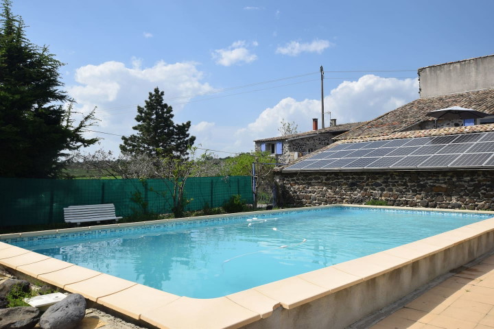 Gîte à La Ferme à Mirabel - Rhône-Alpes
