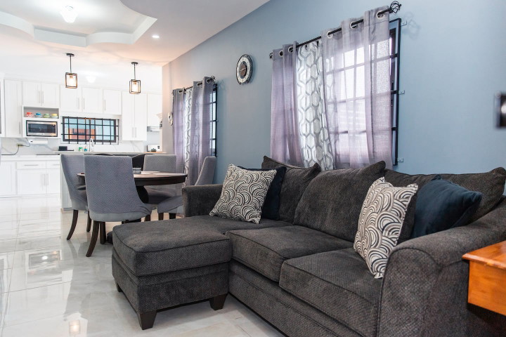 Stylish 3br Retreat Centrally Located In St. James - Port of Spain