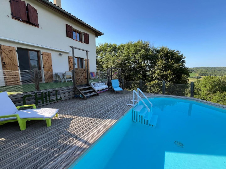 Villa Avec Piscine, Terrain De Pétanque Au Calme - Salies-du-Salat