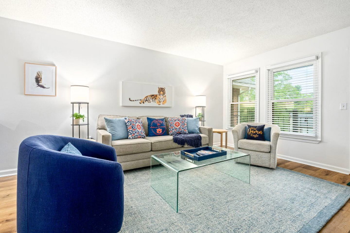 Eagle & Oak | 2br/2ba - Auburn, AL