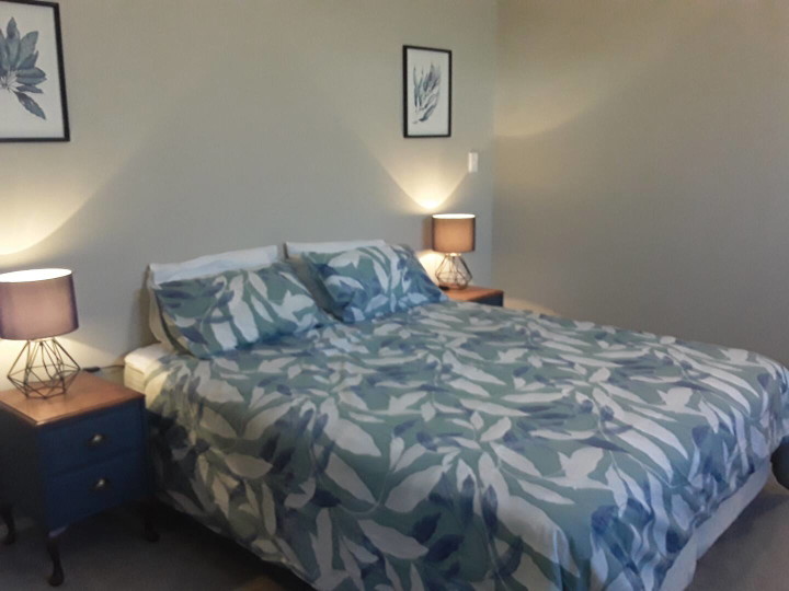 Nancy's Airbnb - Paraparaumu