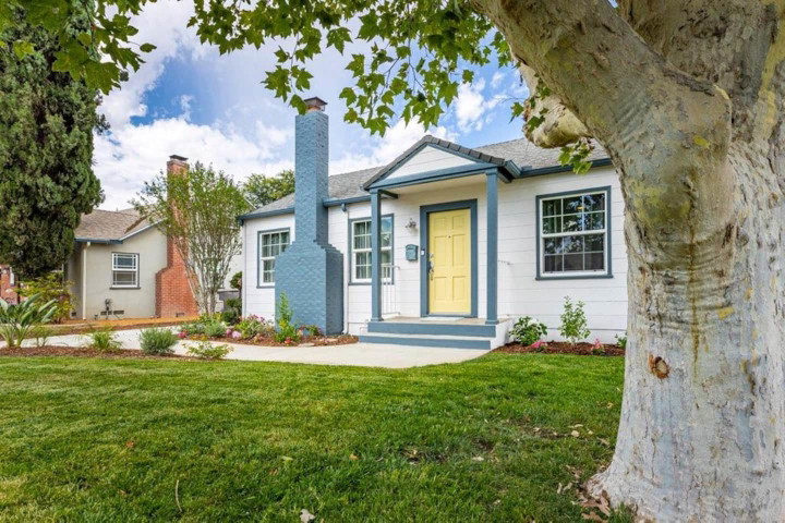 Sea Shell Cottage Near Downtown & Ucr - Jurupa Valley, CA