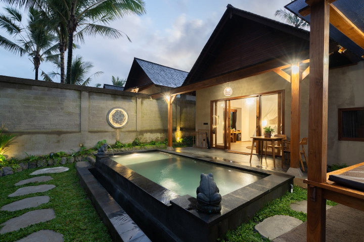 Private Pool Villa Near Ubud | Breakfast Included - Indonesia