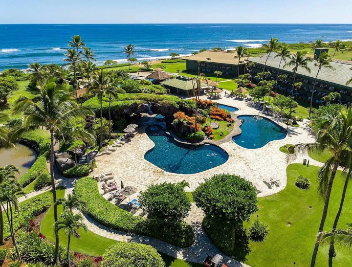 Remodeled Unit In 4 Star Luxury Beachfront Resort - Lihue, HI