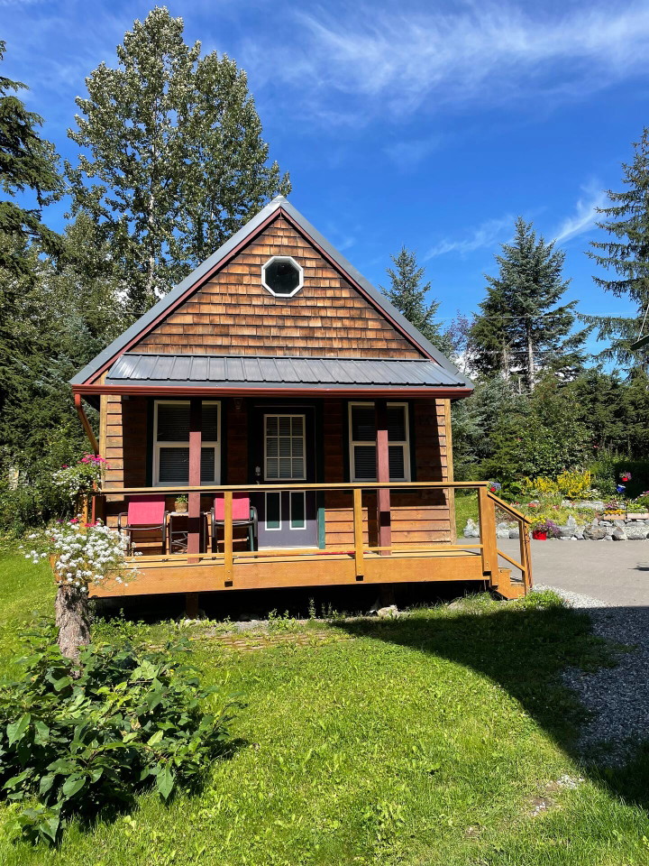The Bungalow In The Heart Of Girdwood - Girdwood, AK