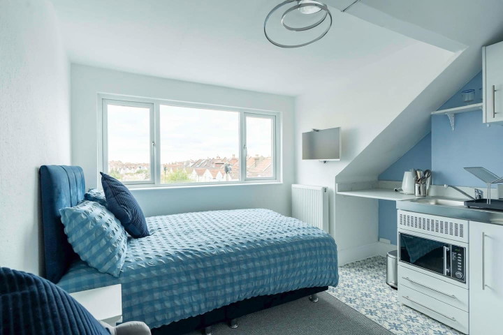 The Blue Room - Bristol