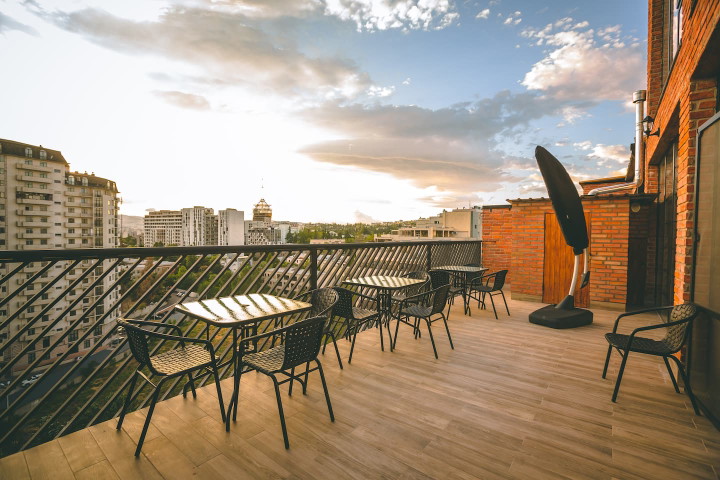 -20&nbsp;% Penthouse Duplex 300&nbsp;M2/7&nbsp;Chambres/panoramique - Tbilissi