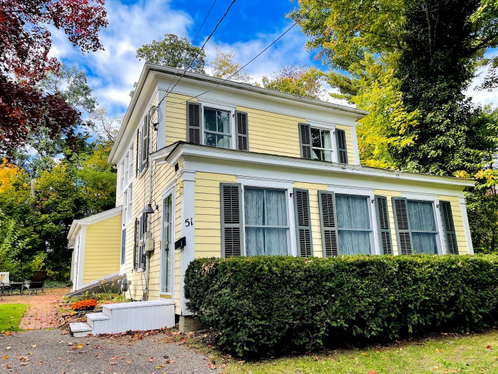 Beautiful Huntington Village House - Huntington, NY