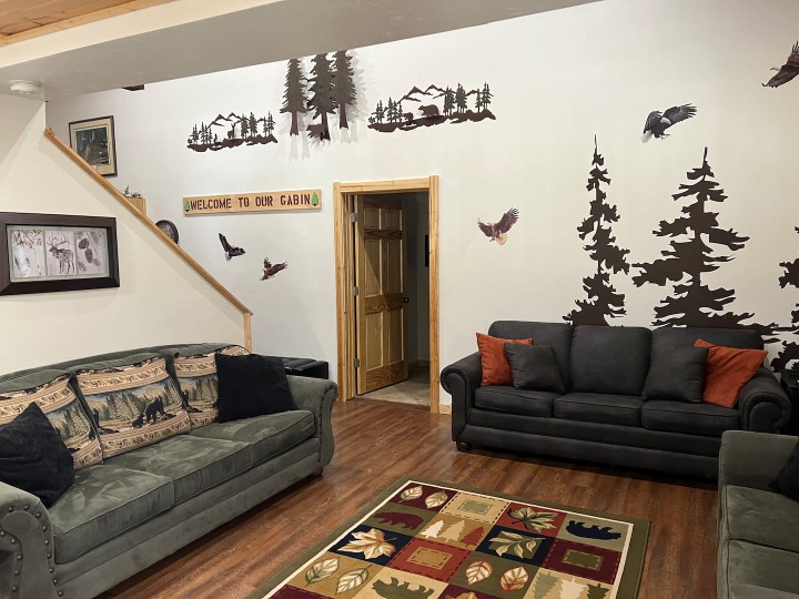 Cozy & Secluded On 53 Acres & Driveway Access To Miles Of Atv/snowmobile Trails! - Wisconsin
