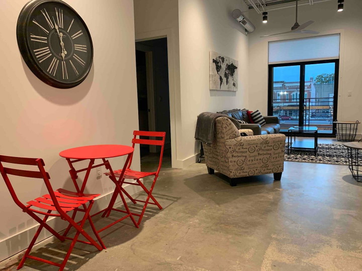 Lux Loft Living - Downtown Sodo District - Bowling Green, KY