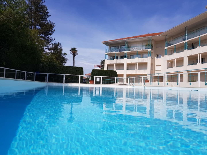 Moderne, Lumineux Avec Piscine, Bel Appartement T3 - Ciboure