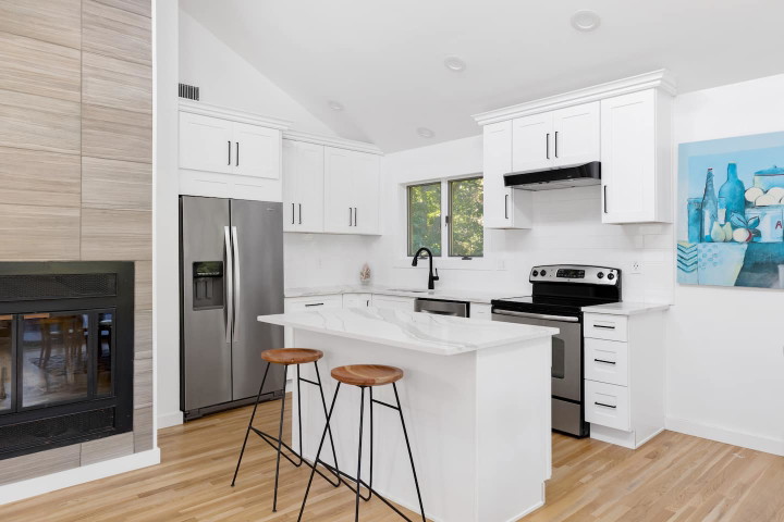 Modern Hither Hills Home Private Beach Access - Montauk, NY