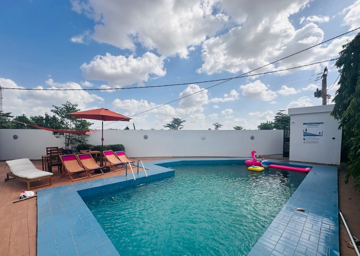 3 Bedroom Apartment, 24-hour Electricity, Swimming Pool. - Bamako