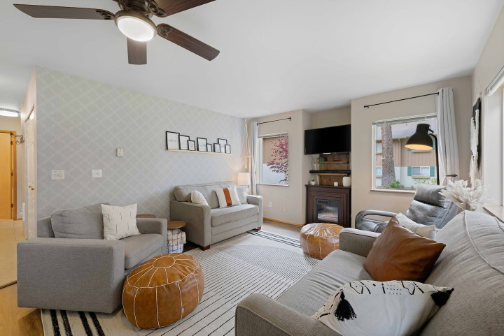 Fantastic Condo-walking Distance To Downtown! - Leavenworth, WA