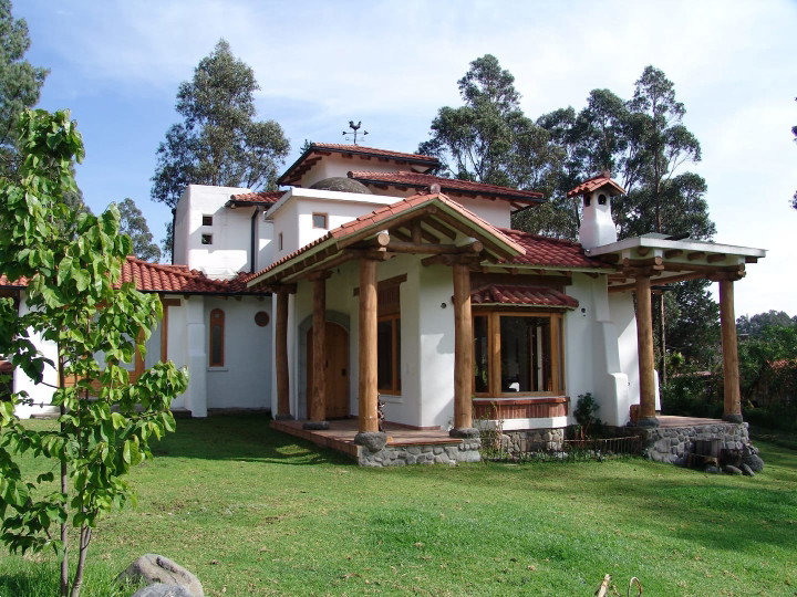 Spacious Country House In Beautyful Surroundings - Quito