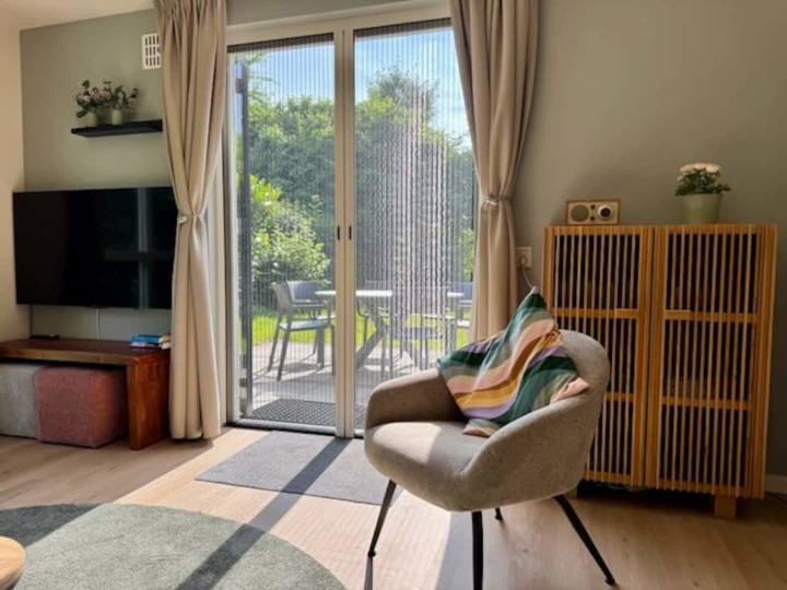 5 - Person Happiness 285 Bungalow - Beuningen