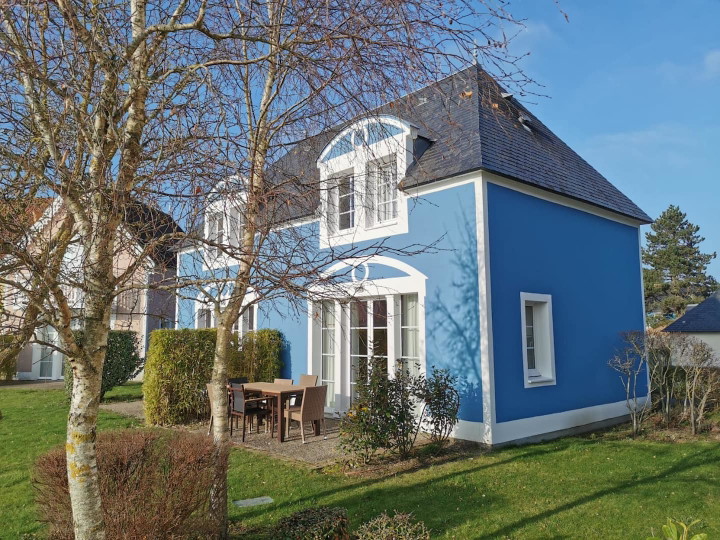 Belle Dune: La Petite Maison Bleue Au Bord Du Lac - Fort-Mahon-Plage