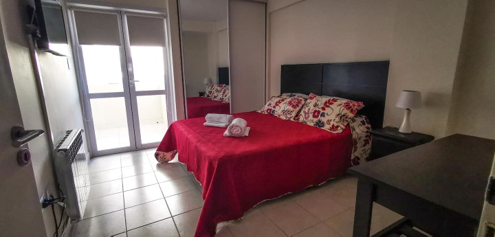 3 Pax + 1 / Downtown. Ac. Grge Auto/suv - No Truck! - Salta