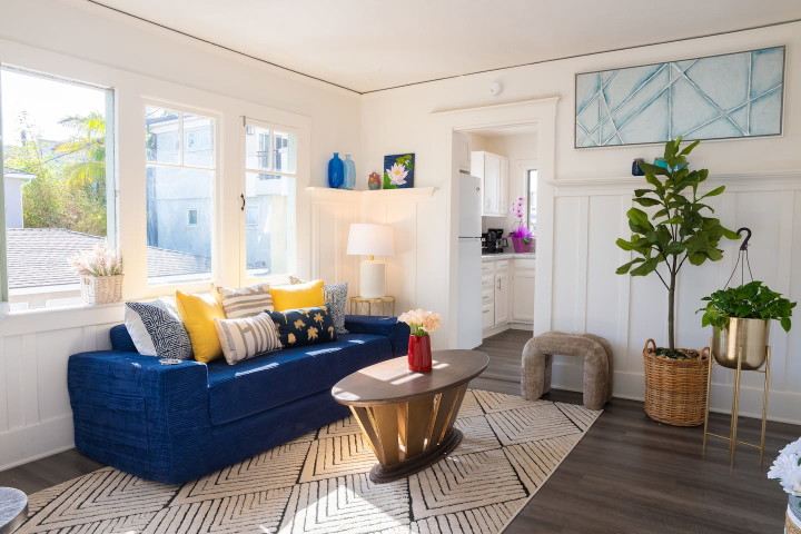 Casa Hermosa | Beachside Coastal Retreat - Hermosa Beach, CA