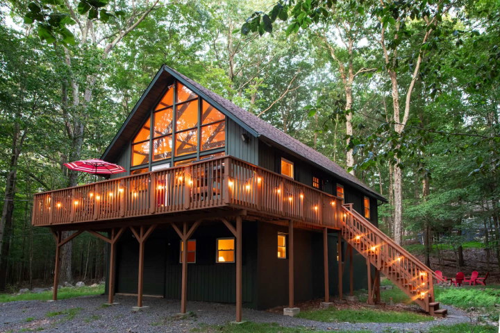 Poconos Chalet: Bbq, Fire Pit, Near Lake - Pocono Lake