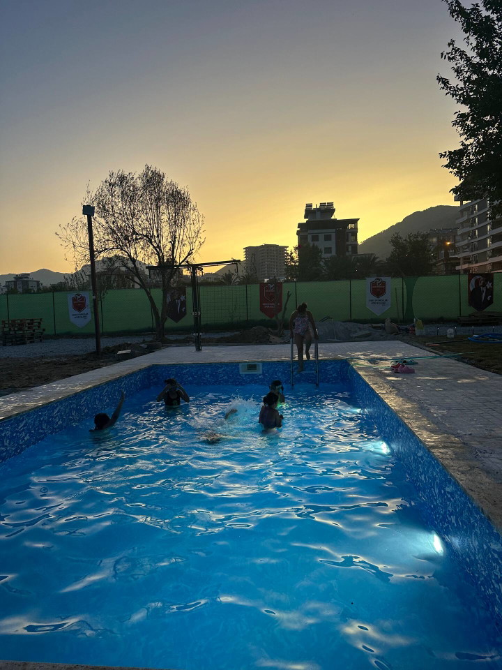 ÖZel Havuzlu, 8 Odalı, şıK Villa - Anamur