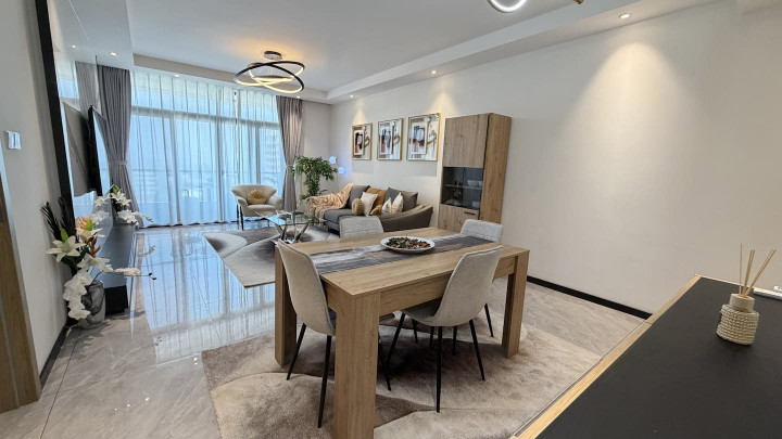 Luxurious Stylish Apart With River Views In Gombe - Kinshasa