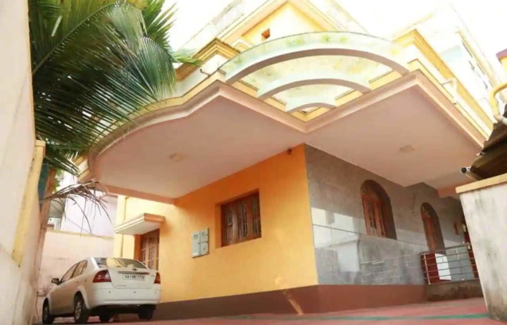 Homestay At A Very Good Location - 망갈로르