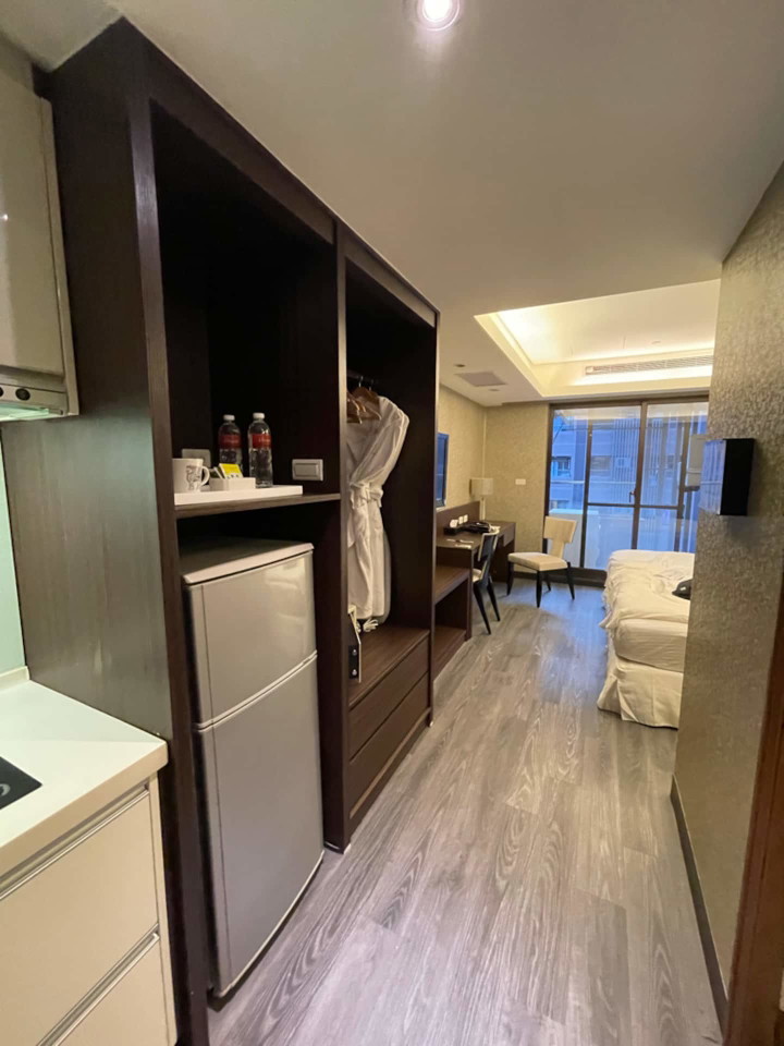 台北車站 五鐵共構 酒店式公寓  京站花園廣場 食衣住行超便利 出差遊學旅遊好選擇(1-4人） - Taipei