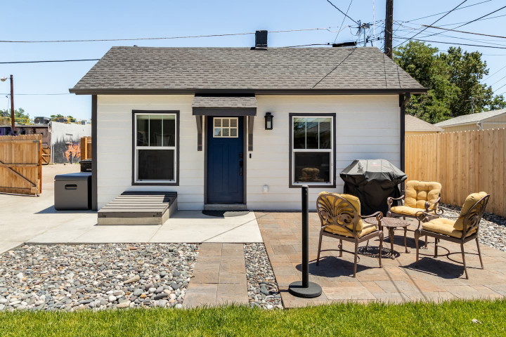 Private Urban Cottage - Stock Show Ready! - Denver