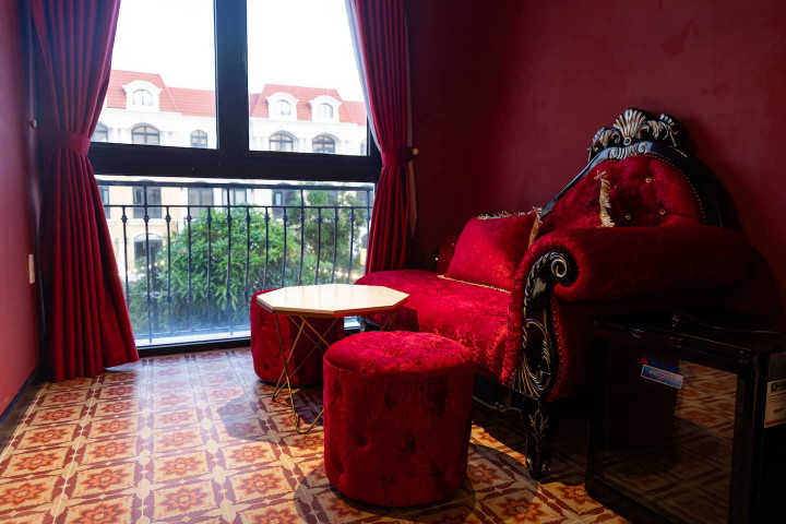 Villa 5pn Sát Biển-trung Tâm Chợ đêM-view Pháo Hoa - Phú Quốc