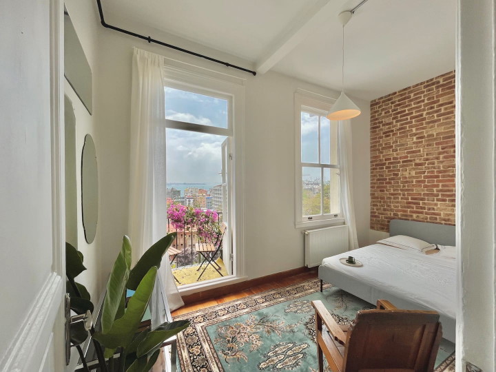 Historical Apartment With Bosphorus View - Beyoğlu