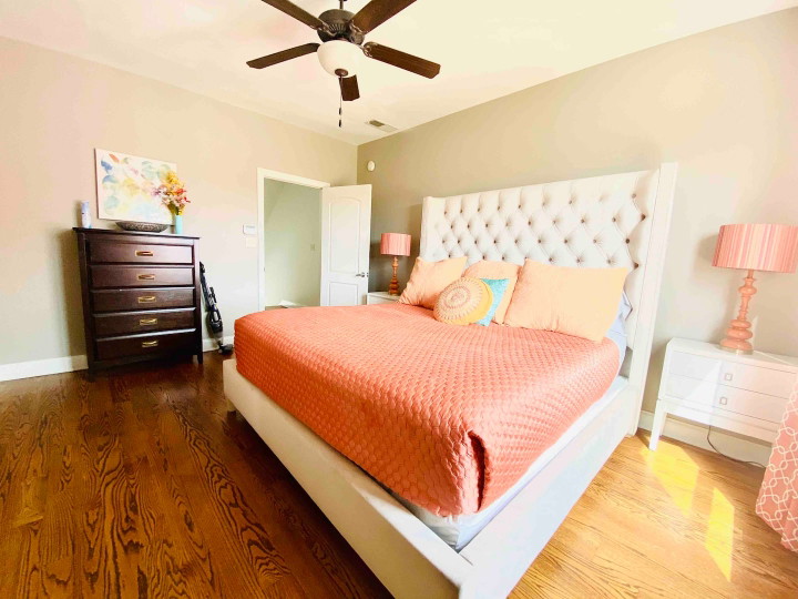 Private Rooftop + Garage | Pool Table | Walk Beale - Memphis, TN