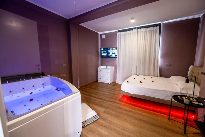 Novara Suite Idromassaggio - Novara