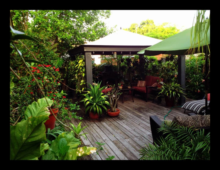 St Petersburg Garden Studio - Gulfport, FL