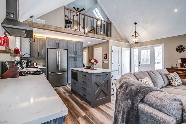 Relax At Bridgewood Farms I Hot Tub & Wine Country - Ontario